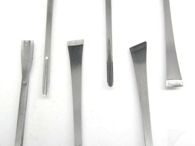 Professional Wood Carving Tools: Basic 117 Set - UJ Ramelson Co